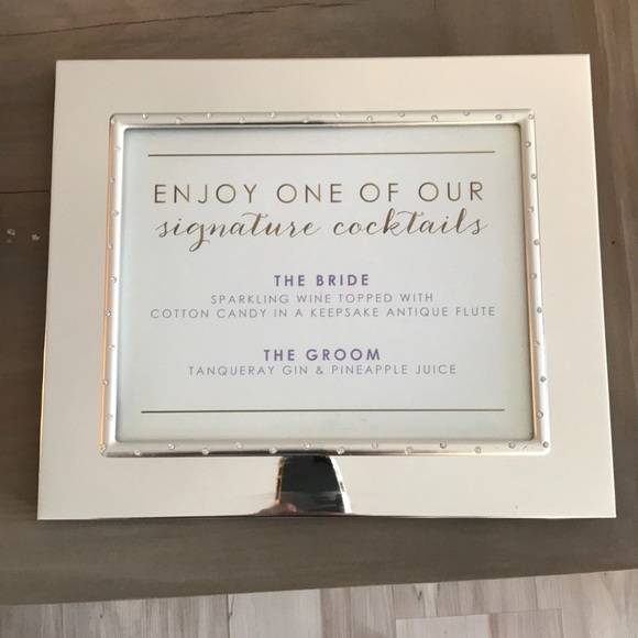 Accents | Signature Drink Frame | Poshmark